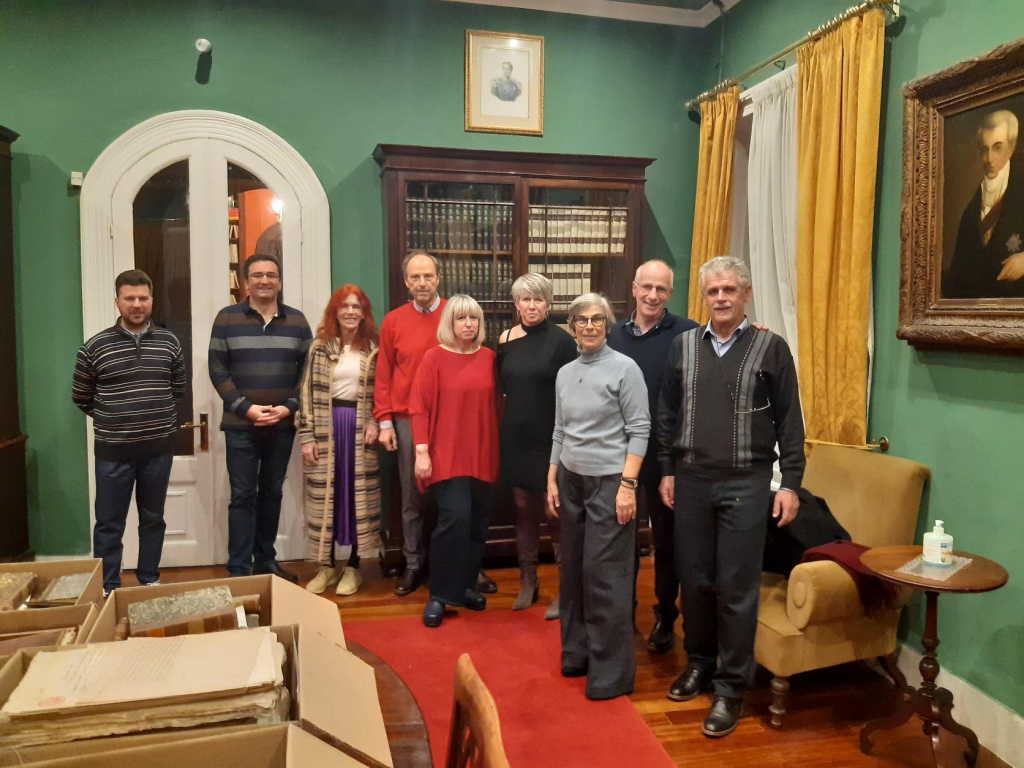 ΔΩΡΕΑ ΣΠΑΝΙΩΝ ΒΙΒΛΙΩΝ ΚΑΙ ΜΟΝΑΔΙΚΩΝ ΑΡΧΕΙΩΝ ΤΗΣ ΟΙΚΟΓΕΝΕΙΑΣ ...